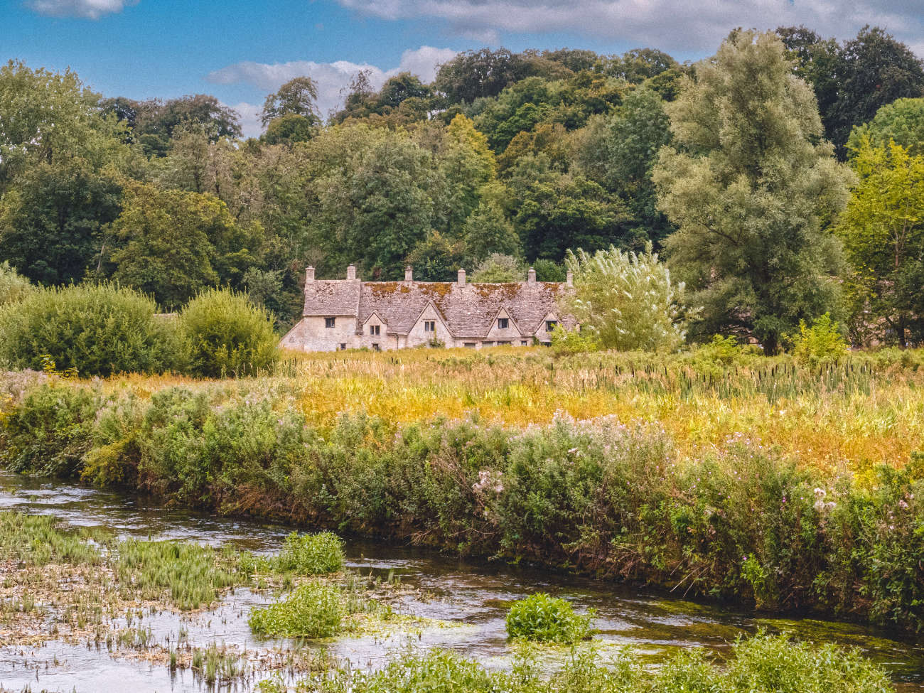 Arlington Row in Bibury - Everything you need to know